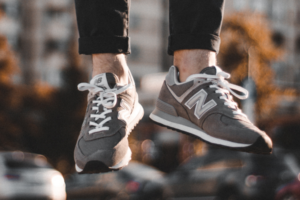 15 Best Shoes for Short Guys That Make You Look Taller & What to Avoid ...