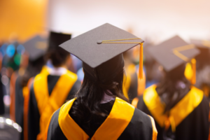 What is a Graduation Stole? Everything You Need To Know - What to Wear Men